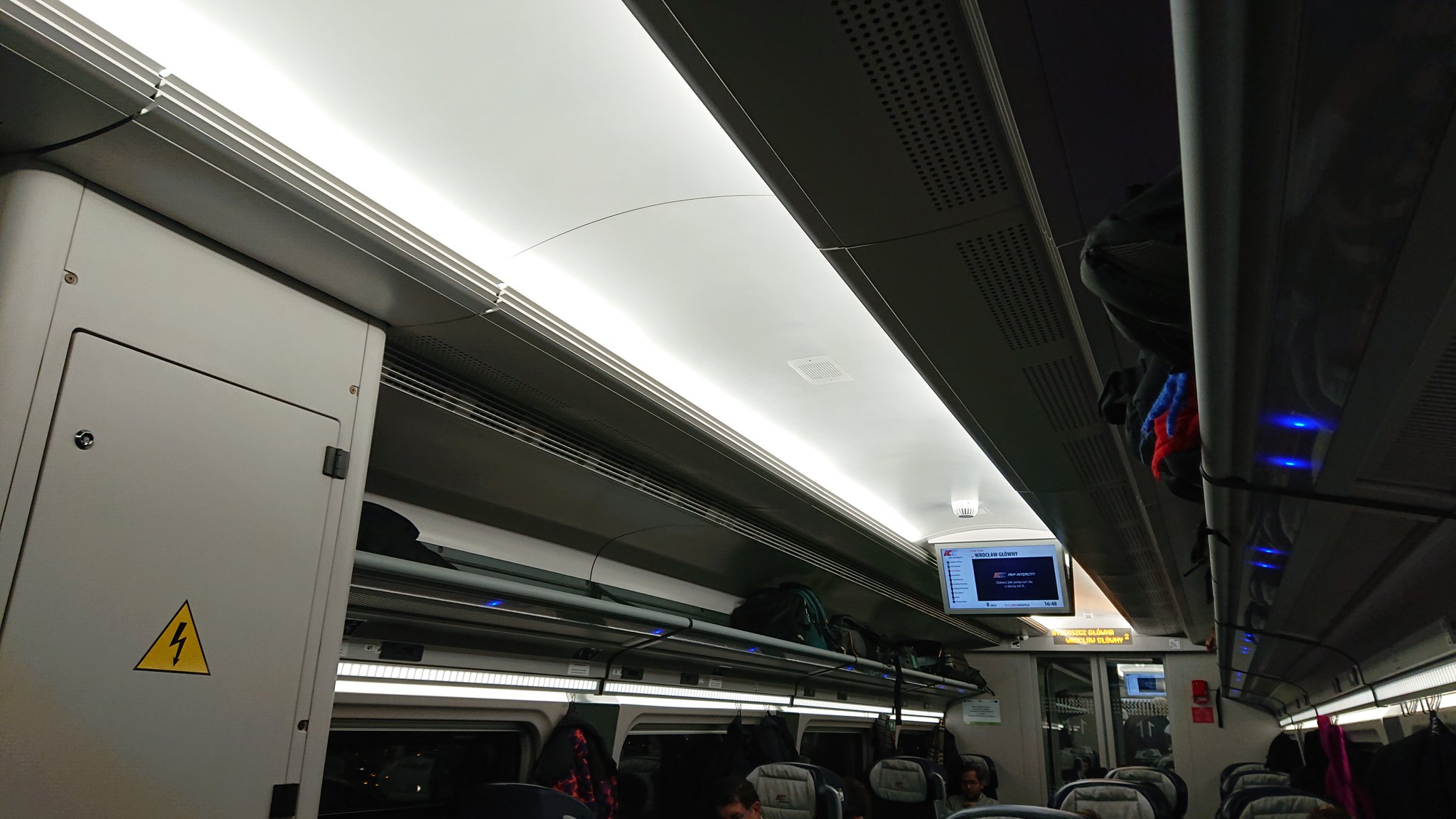 ＜2022年冬版＞TLKとICに乗りました！車内の様子をお届けします。 | Mazourka-Iris